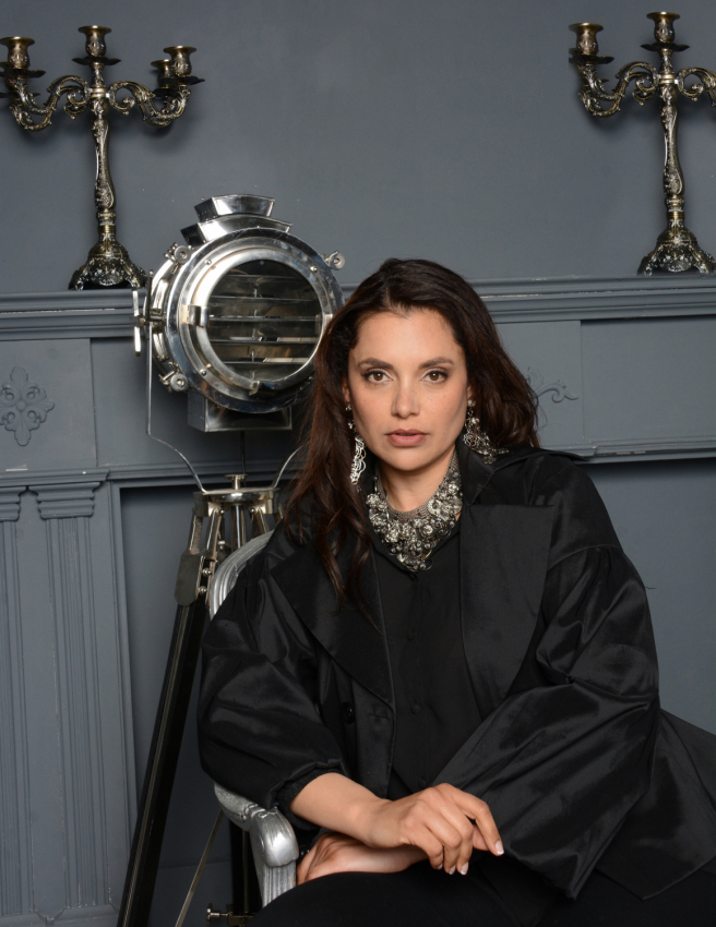 LeDREW MODELS - SHARLENE ROCHARD / DIRECT